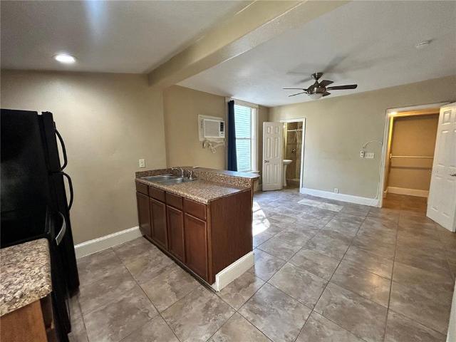 727 Dartmoor St N, Unit 2, St. Petersburg, FL 33701 | MLS #TB8491 | Compass
