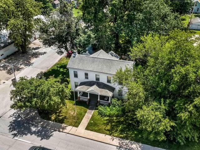 727 E Jackson St, Macomb, IL 61455