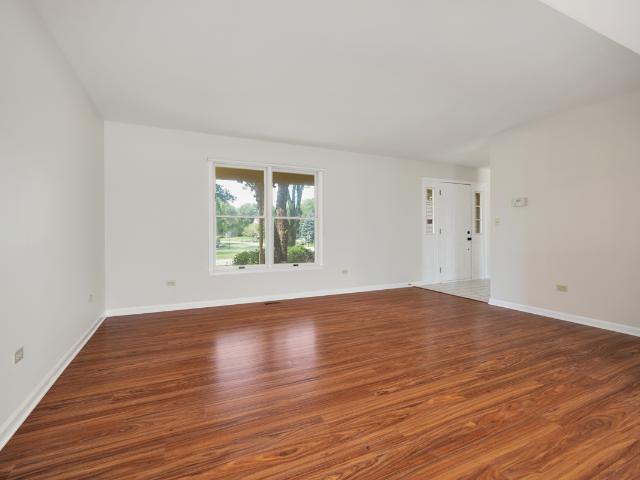 727 Jamestowne Road