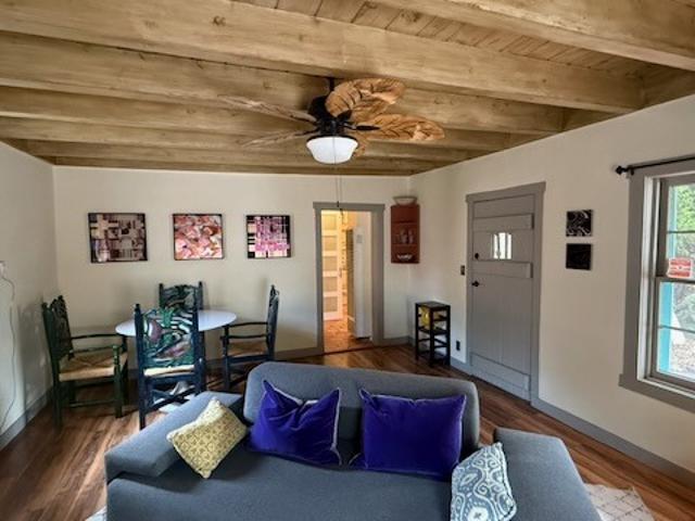 727 Montez Place