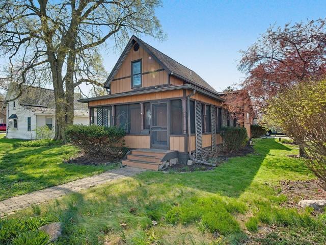 727 Main Street