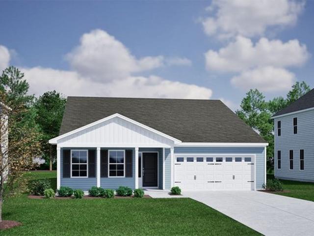 727 Mallory Dr, Sneads Ferry, NC 28460