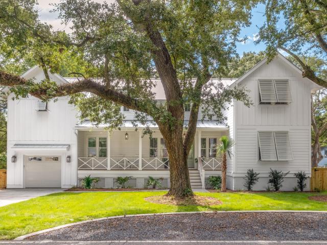 727 McCants Dr, Mount Pleasant, SC 29464 | MLS #25023