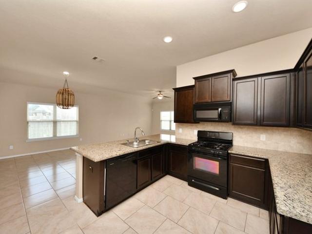 727 Mill Spring Ct, Richmond, TX 77469