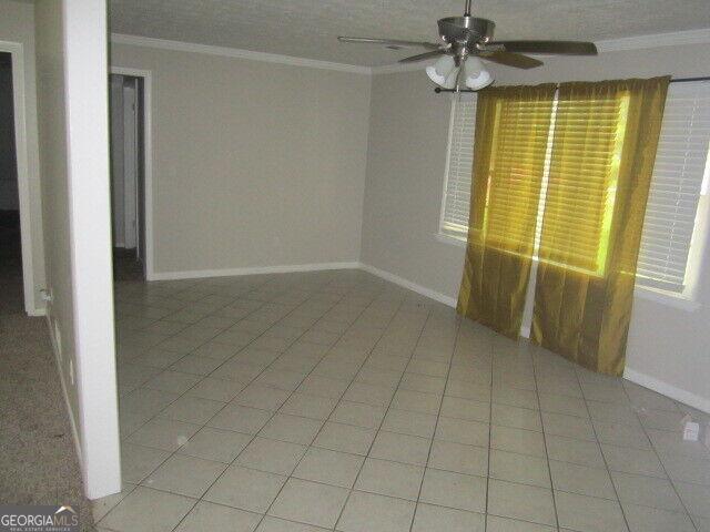 727 S Carter Drive