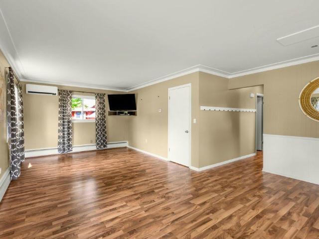 727 Tanglewood Drive