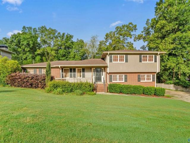 727 Valemont Dr, Gadsden, AL 35901