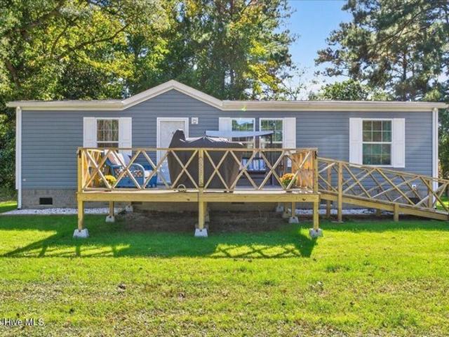 7284 Odell St SW, Ocean Isle Beach, NC 28469