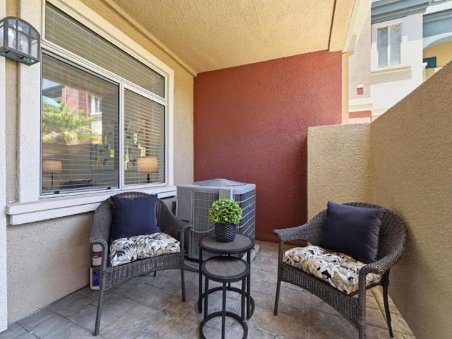 7285 Ventana Drive