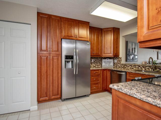 7286 Huntington Ln, Unit 408, Delray Beach, FL 33446 | MLS #B26013