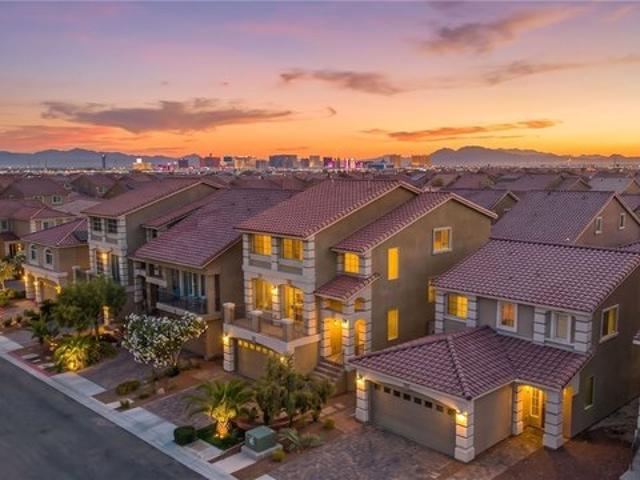 7286 River Star Ct, Las Vegas, NV 89118