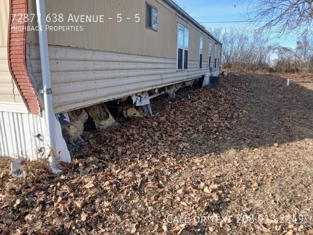 72877 638 Avenue 5, 2 beds, 1 full and 1 half bath