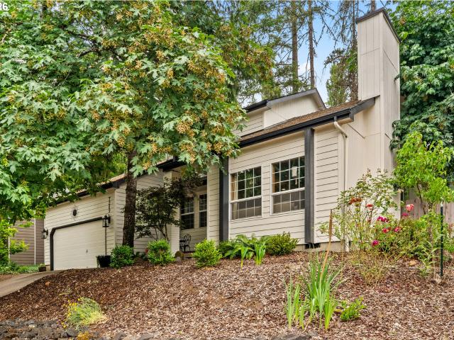 7289 glacier dr