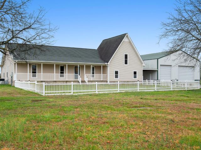 7289 Woodfin Rd