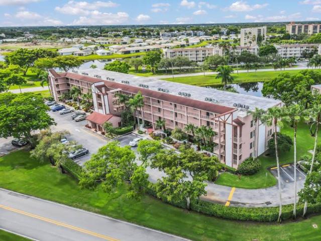 7280 Amberly Ln #404, Delray Beach, FL 33446 in Delray Beach, Florida