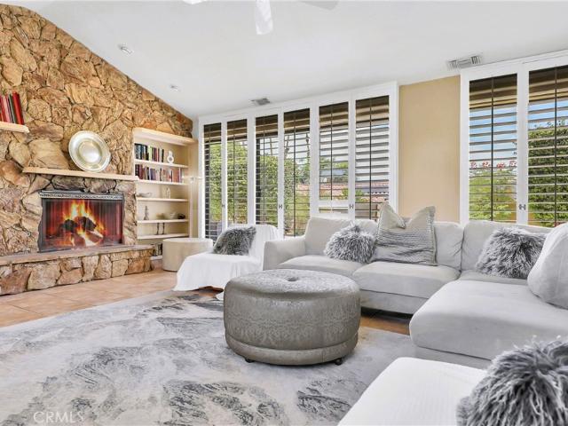 72816 Mesa View Dr, Palm Desert, CA 92260 | MLS #OC26027 | Compass