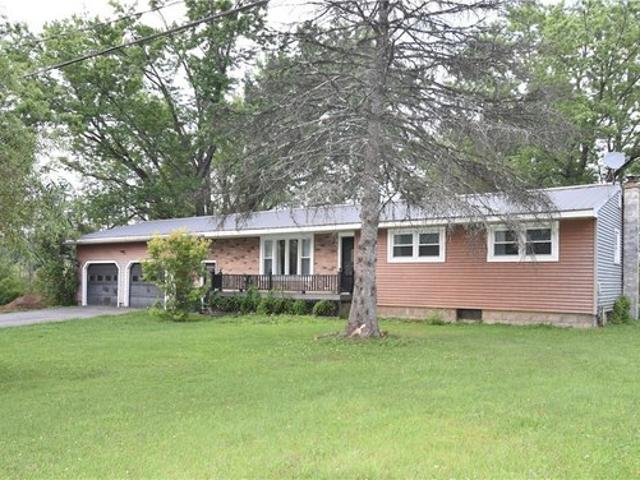 7282 Glass Factory Rd, Holland Patent, NY 13354