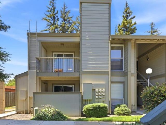 7283 Florin Mall Dr Apt 8, Sacramento, CA 95823
