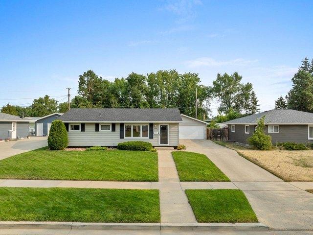 728 19th Ave, Minot, ND 58701