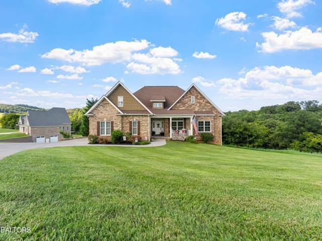728 Constitution Dr, Jefferson City, TN 37760