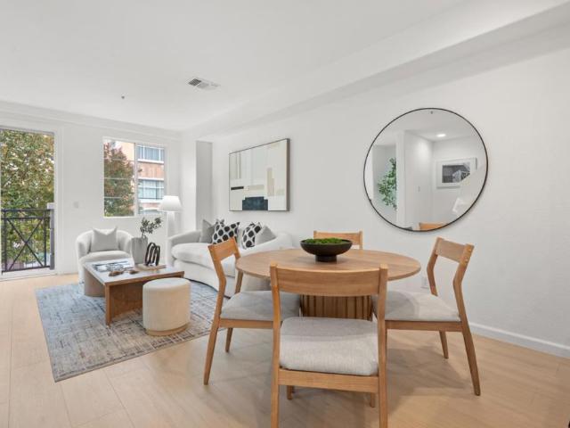 728 City Walk Place 4