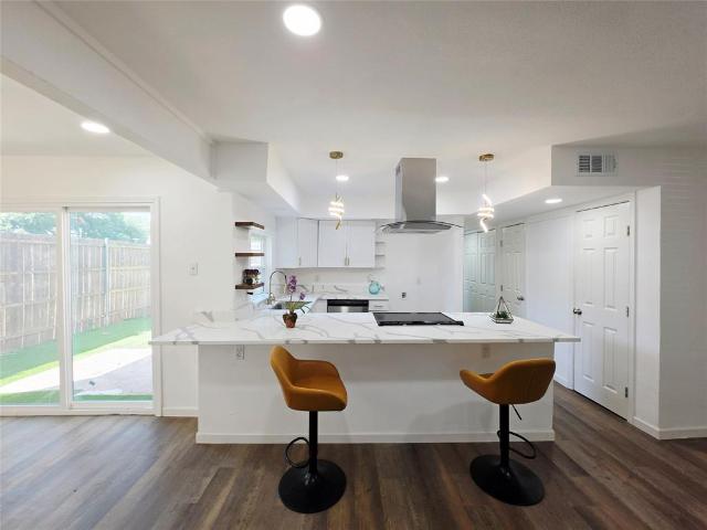 728 Arrowhead Circle