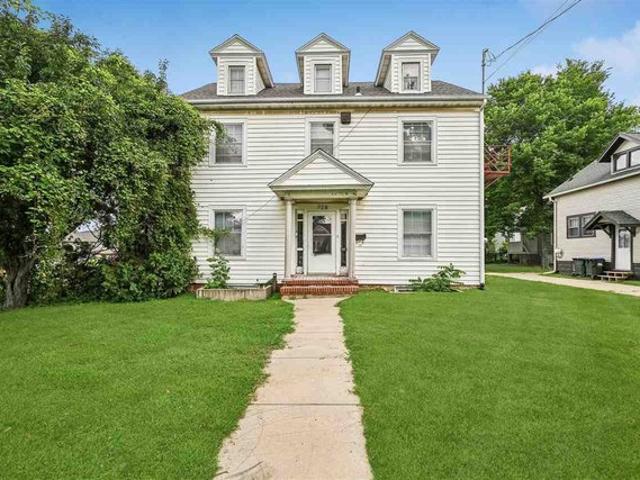 728 Bowery St, Iowa City, IA 52240