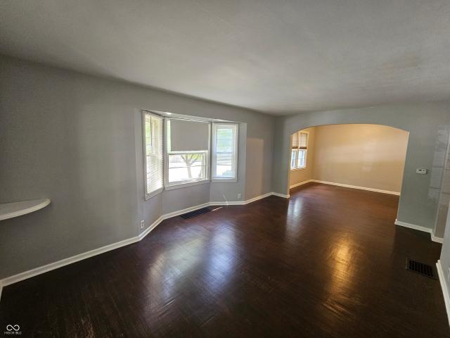 728 E 55th Street