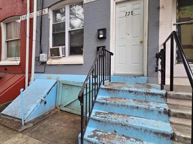 728 Franklin Street