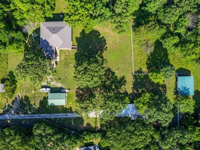728 Haugwood Ranch Rd, Galena, MO 65656