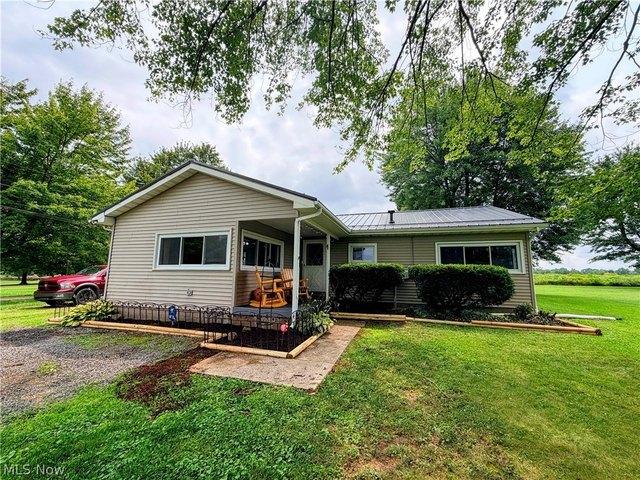 728 Johnson Plank Rd NE, Warren, OH 44481