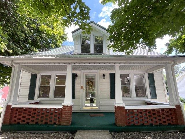 728 Main St, Sharpsburg, KY 40374
