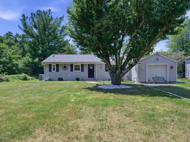 728 Mill Ln