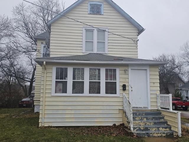 728 N Ash Street
