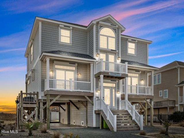728 New River Inlet Rd, North Topsail Beach, NC 28460