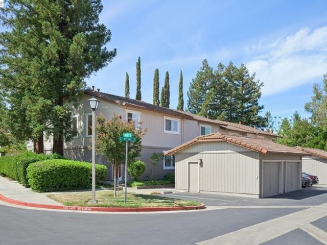 728 Saint Michael Cir, Pleasanton, CA 94566