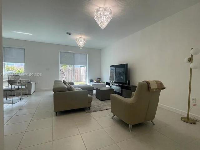728 SE 14th Ct, Homestead, FL 33034 | MLS #A11988 | Compass