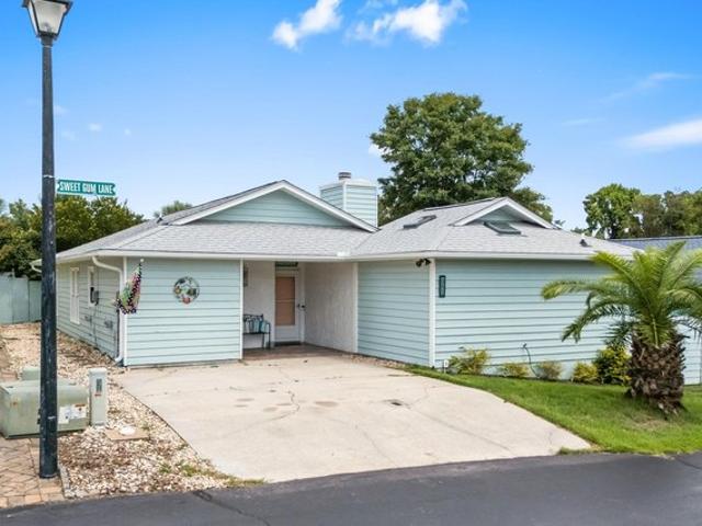 728 Sweetgum Ln, North Myrtle Beach, SC 29582