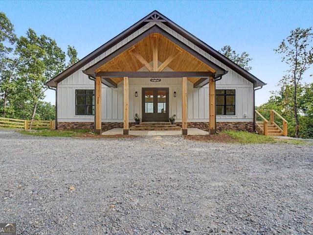 728 Railey Ridge NE