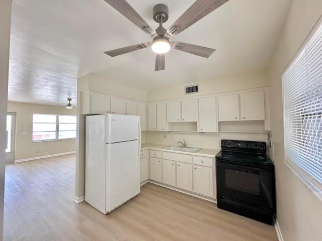 728 Ridge Rd, Unit 31, Lantana, FL 33462 | MLS #B26008
