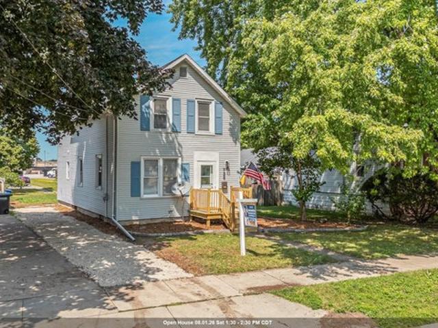 728 W 4th Ave, Oshkosh, WI 54902
