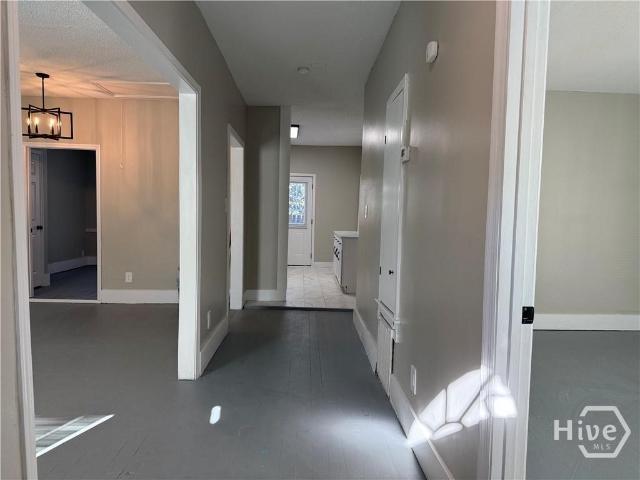728 W 39th Street