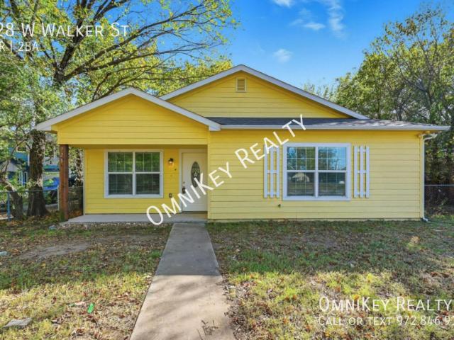 728 W Walker St, 3 beds, 2 full baths