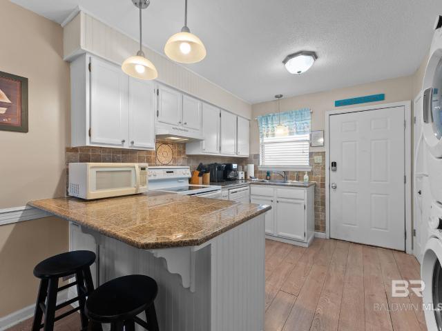 728 W Beach Boulevard 121