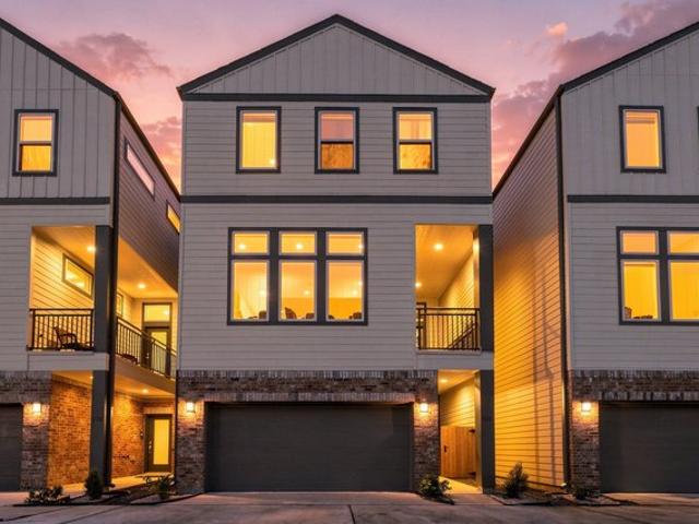 728 W Donovan St, Houston, TX 77091