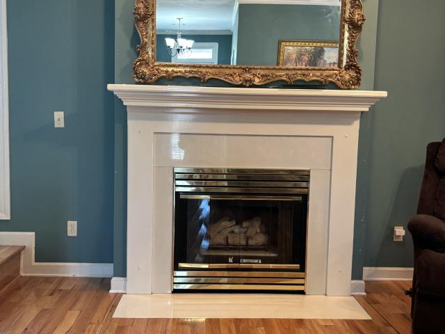 728 W Main St