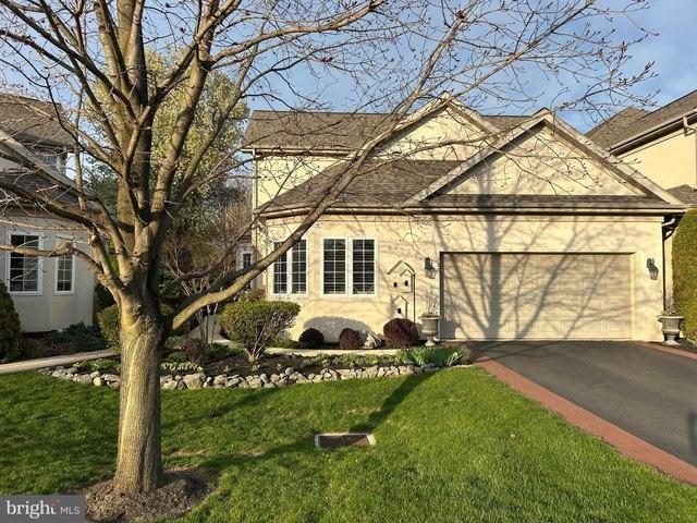 728 Woodfield Dr, Lititz, PA 17543