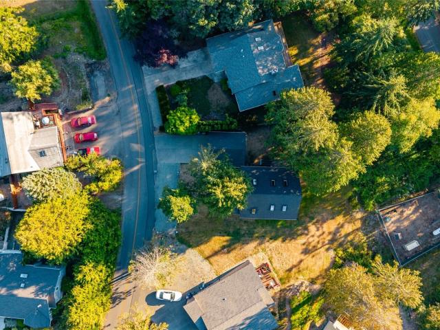 728 Tillamuk Drive