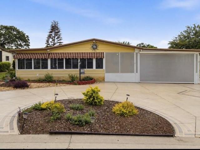 728 Truman Ave, Lady Lake, FL 32159