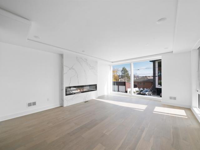 728 Undercliff Ave